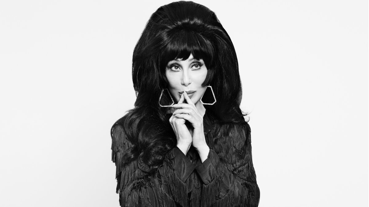 Cher, tras debutar cantando en español con “Chiquitita”: “Es un idioma ...