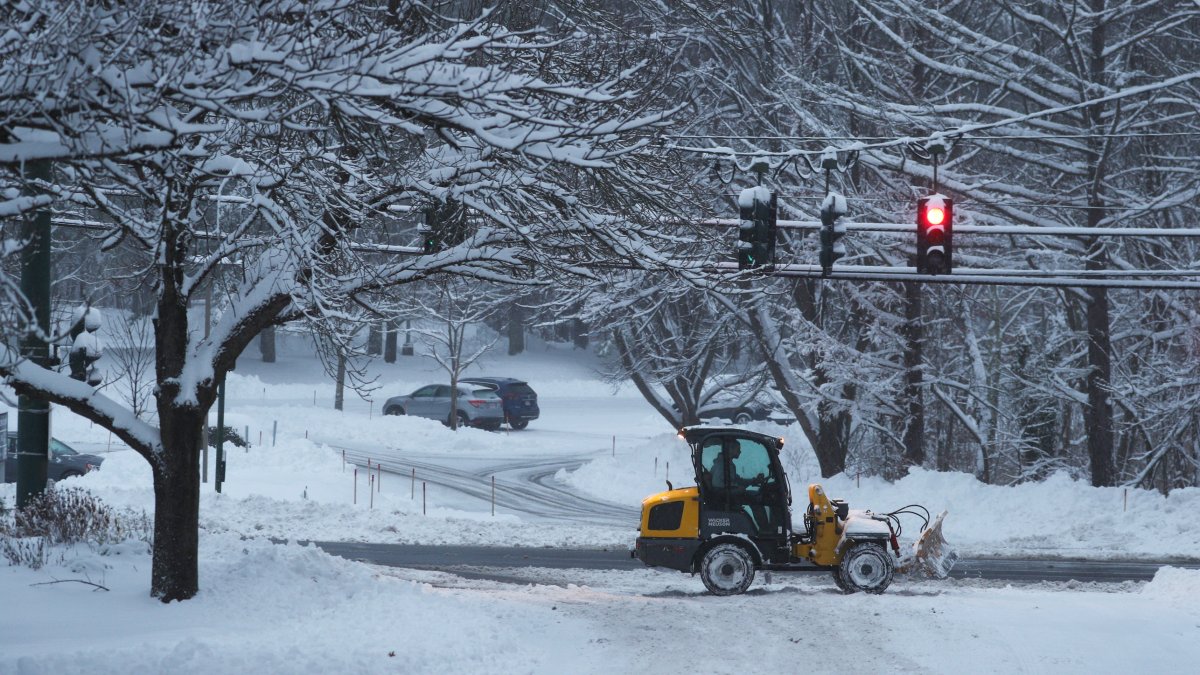 Weather Boston: Storm to bring heavy snow, strong winds – Telemundo ...