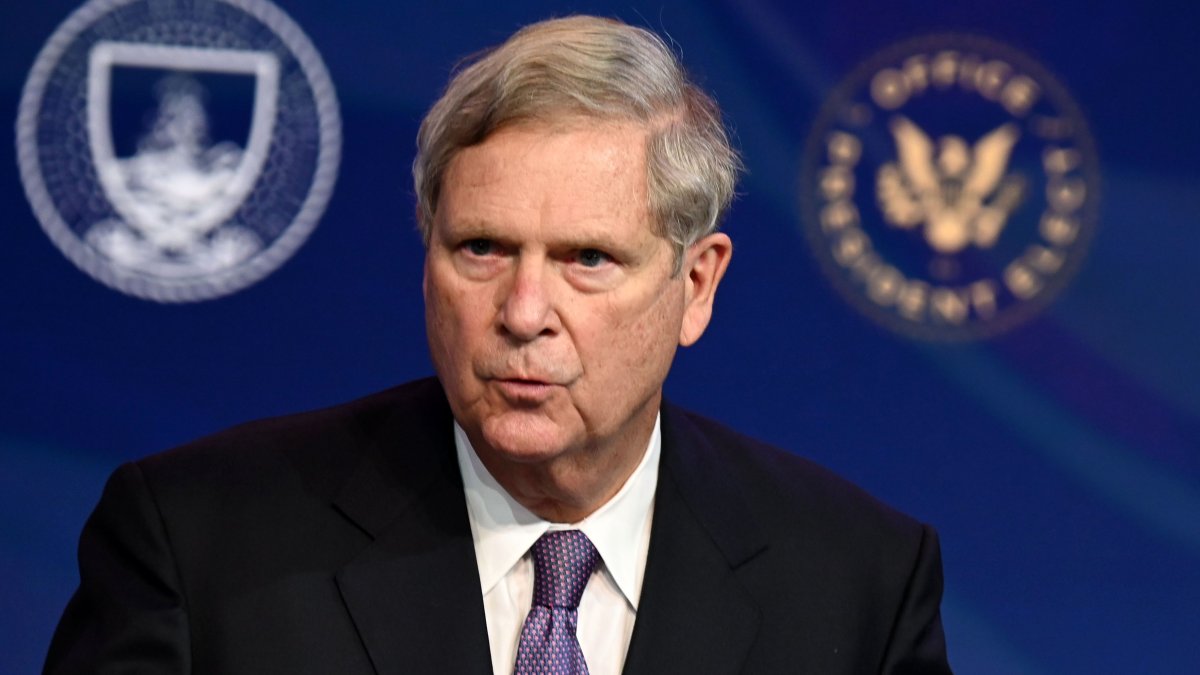 Tom Vilsack vuelve a ser secretario de Agricultura – Telemundo Nueva ...