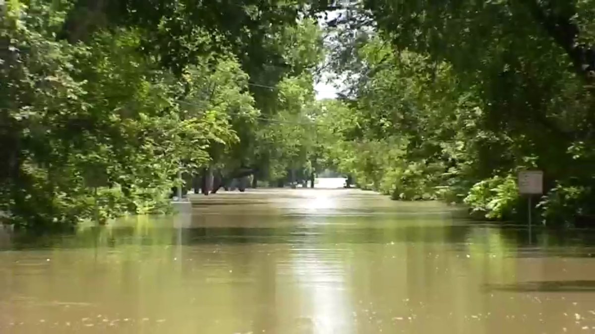 Inundaciones en Vermont a causa de restos de Beryl – Telemundo Nueva ...