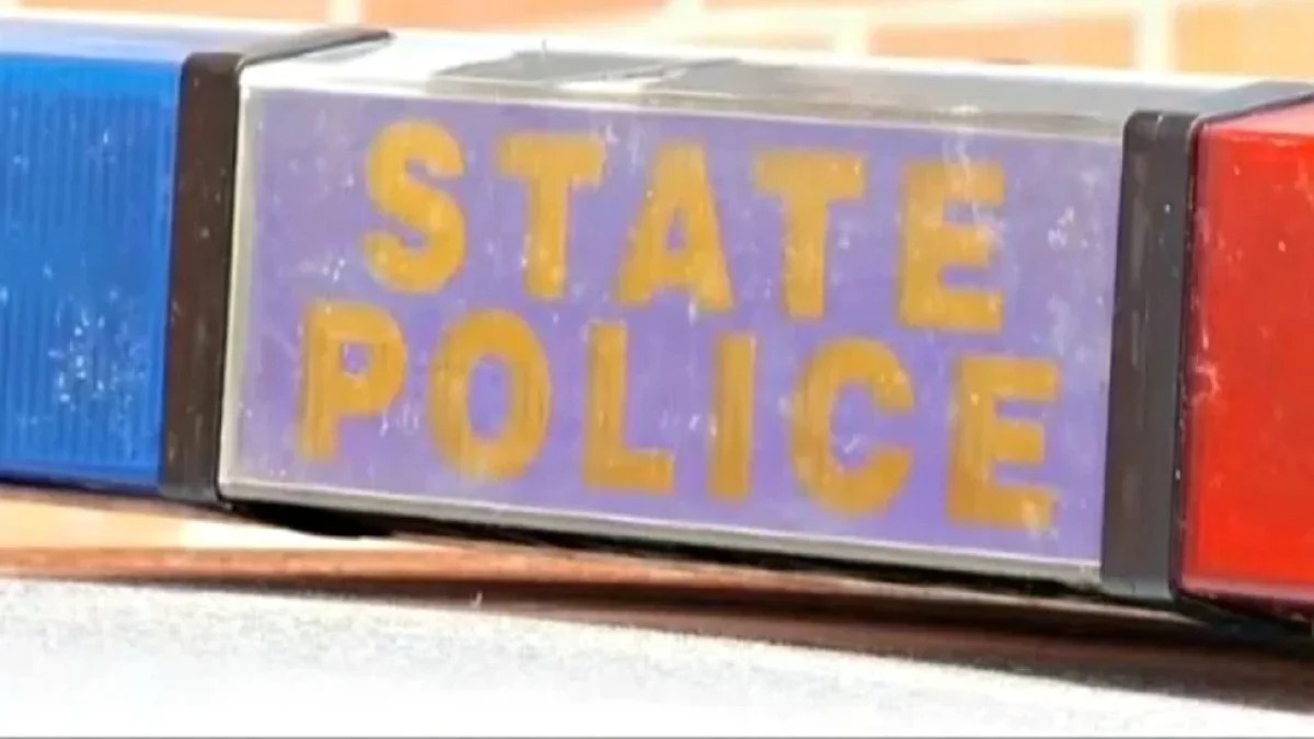 State trooper hospitalized after cruiser struck on I-91 in Meriden – NBC Connecticut
