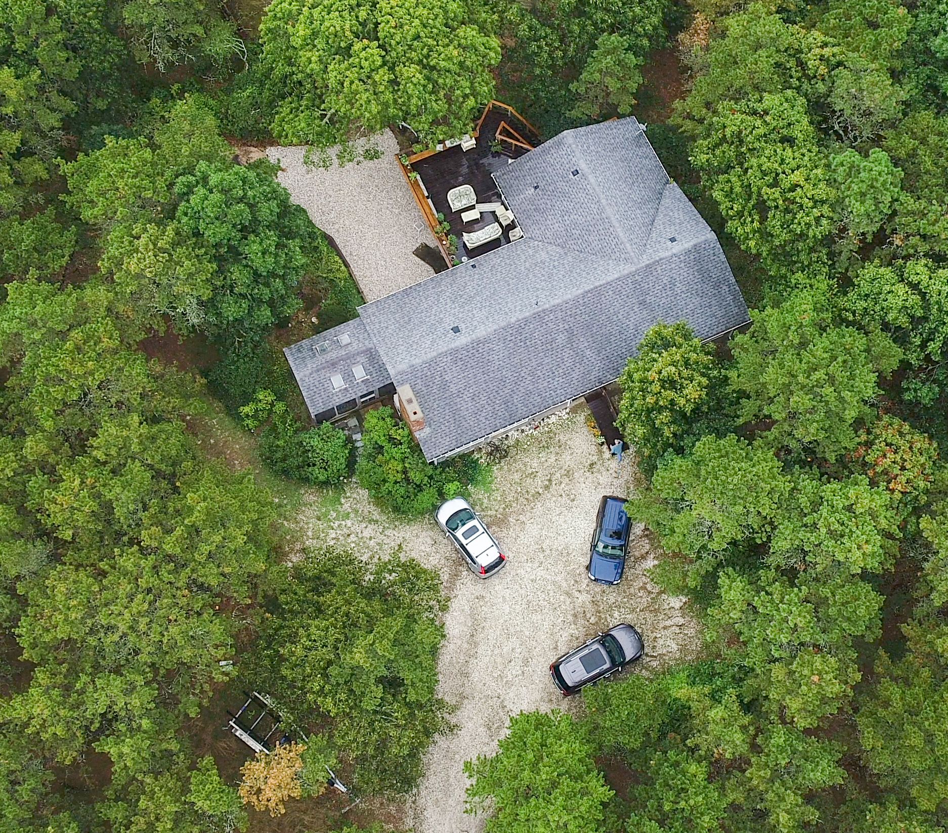 Adam Howe hombre acusado de matar a su madre en Cape Cod muere en la ...