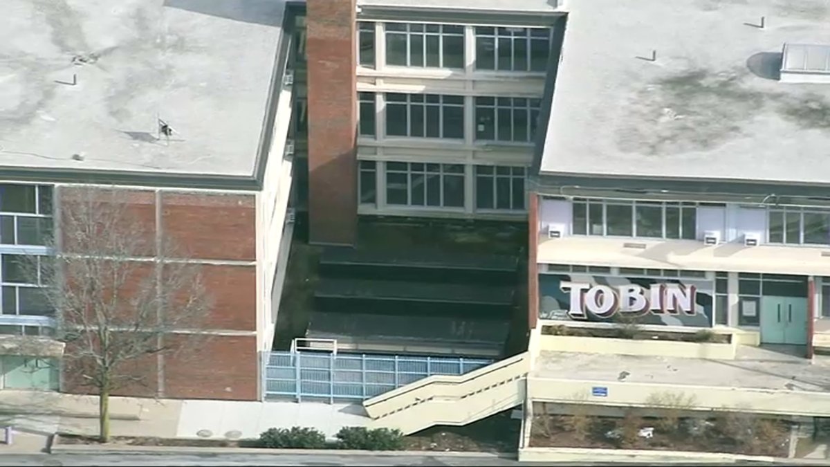 Tobin School Boston, MA estudiantes consumen dulce con marihuana ...