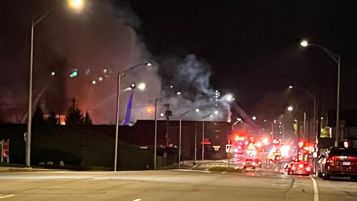 Incendio en Meriden, CT – Telemundo Nueva Inglaterra