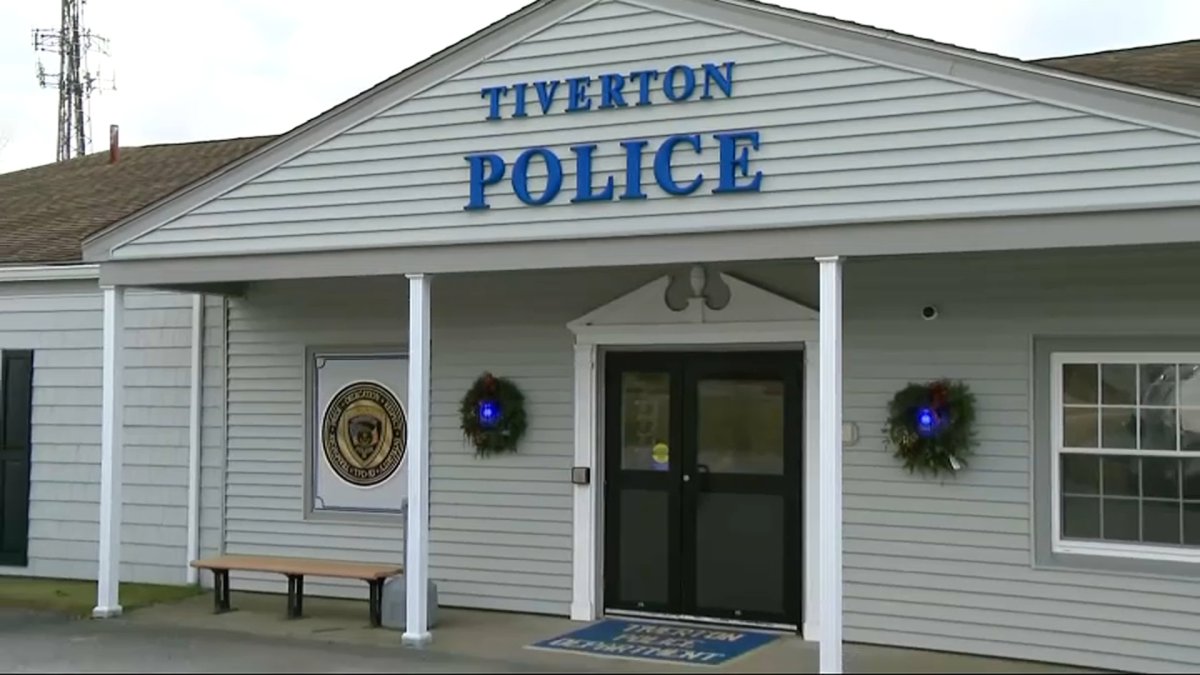 Oficial de policía de Rhode Island acusado de abuso infantil ...