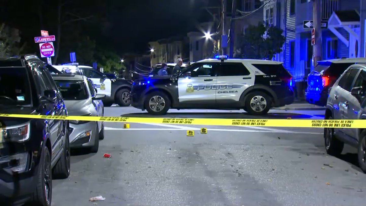 Chelsea, Massachusetts: Persona baleada es trasladada al hospital ...