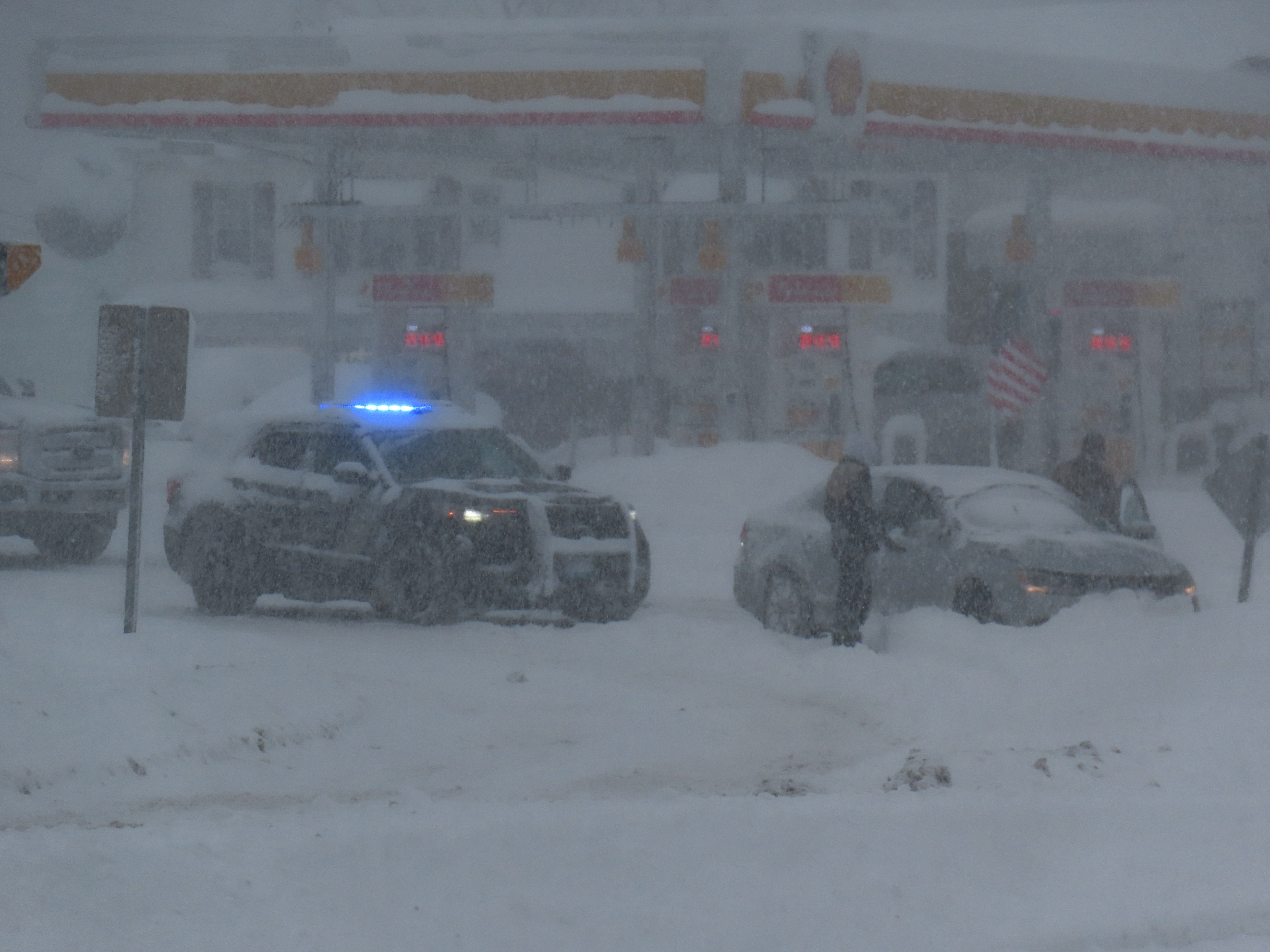 Récord de nieve en Boston; posibilidad de otra tormenta invernal ...