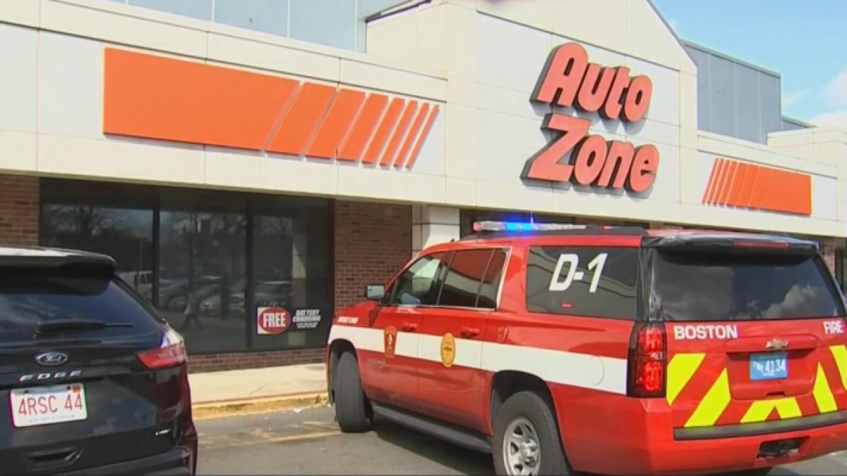 Boston, MA: Mujer arrestada en relación con múltiples incendios en East ...