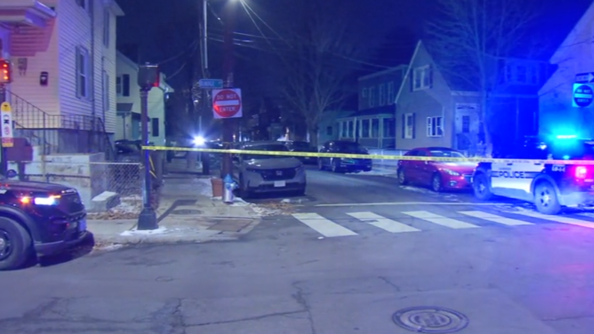 Tiroteo ocurrido anoche en Clifton Street en Cambridge, MA – Telemundo ...