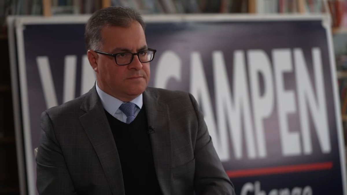 Nuevo alcalde electo en Everett, MA rompe racha de 18 victorias de ...