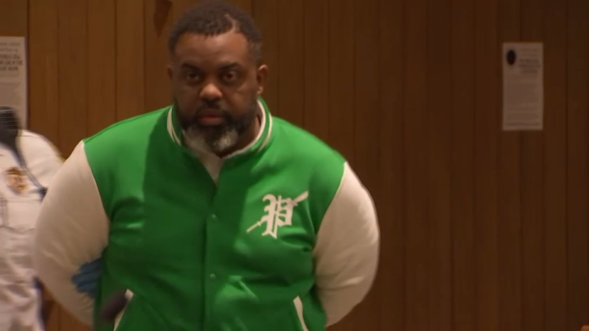 Bajo prisión preventiva y sin derecho a fianza exempleado de la oficina ...