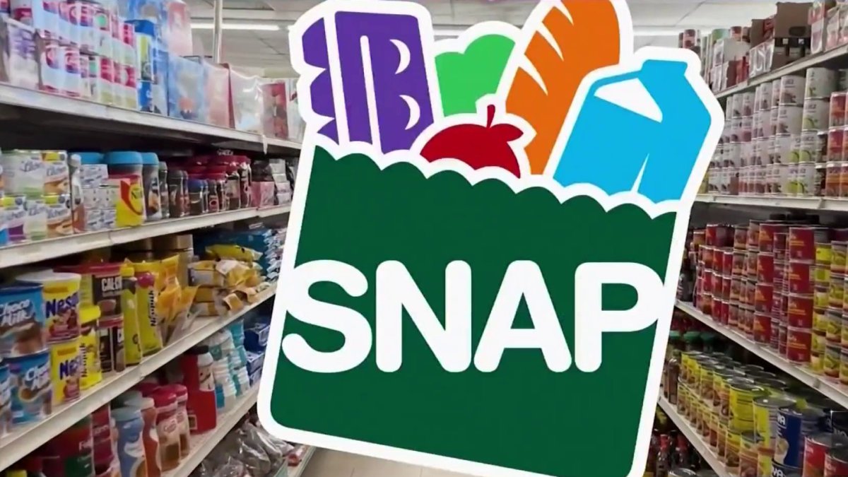Lawrence activa fondo de alimentos ante posible suspensión de SNAP ...