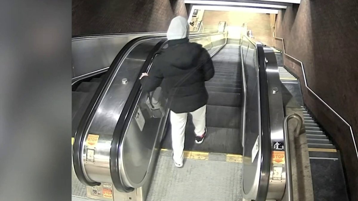 Comunidad exige acción tras muerte de hombre en escaleras mecánicas de ...